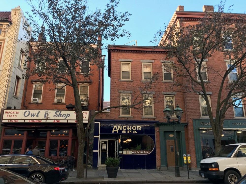 Facade – Roger Sherman house